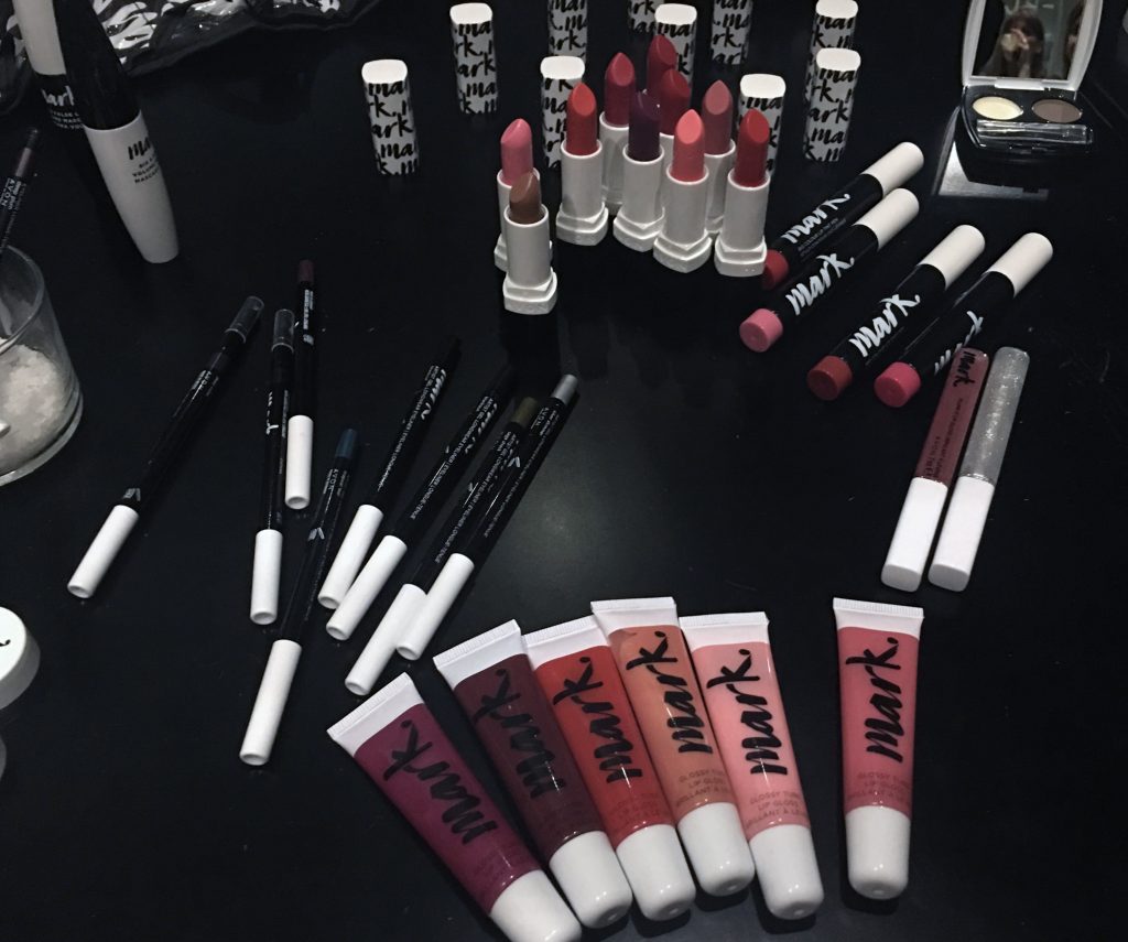 Nuova Linea Makeup Avon "Mark" per tutte le Millennials | Trucchi.tv