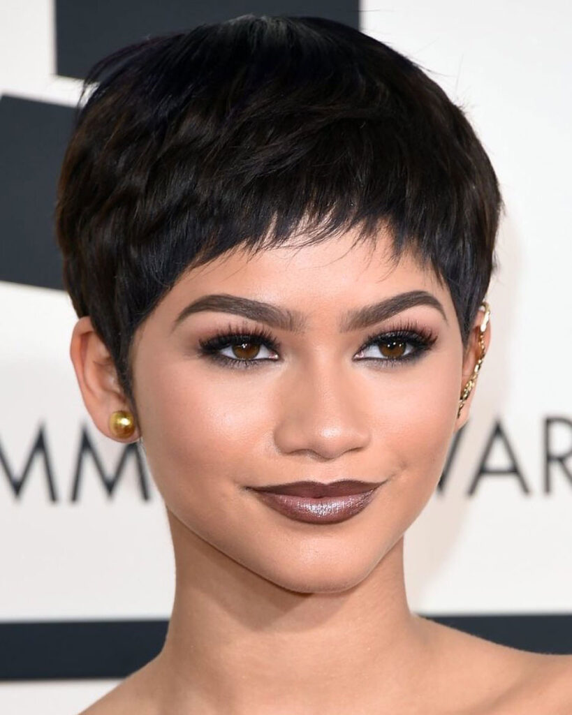 CAPELLI CORTI DONNA | I trend da non perdere