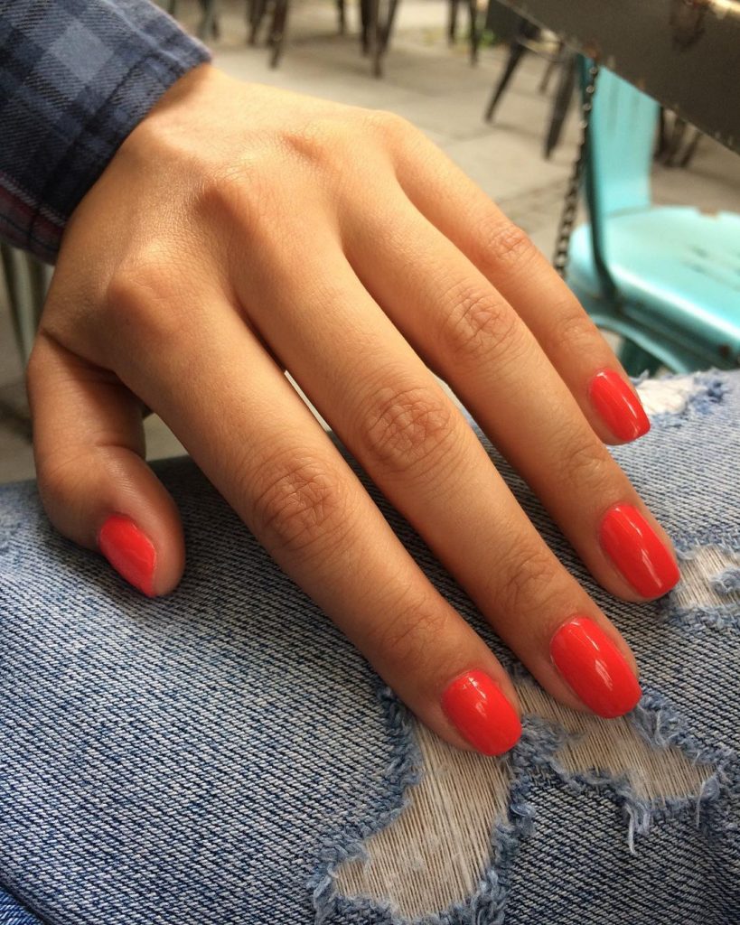 UNGHIE ROSSE | Il ritorno di un classico intramontabile