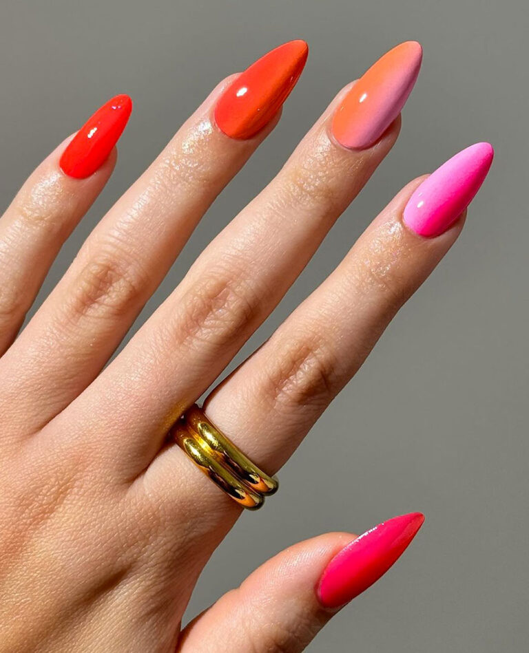 UNGHIE ROSSE ELEGANTI | Le tonalità più raffinate da provare