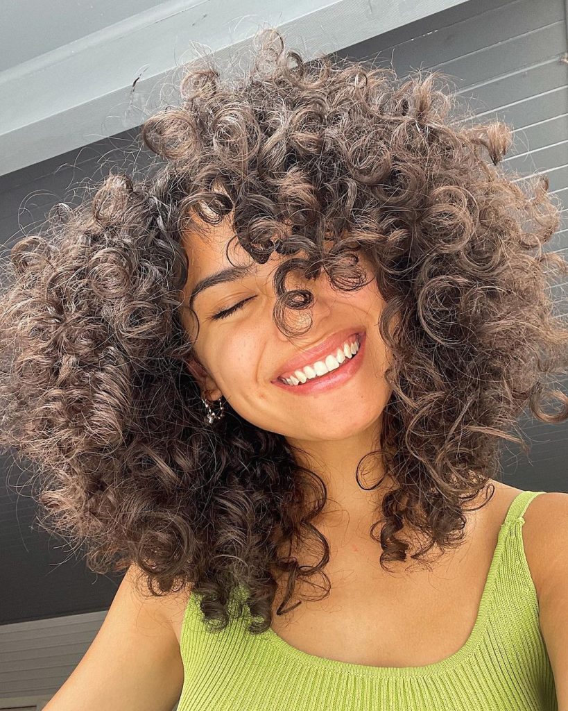 FRANGIA RICCIA | come scegliere lo stile giusto e gestirla