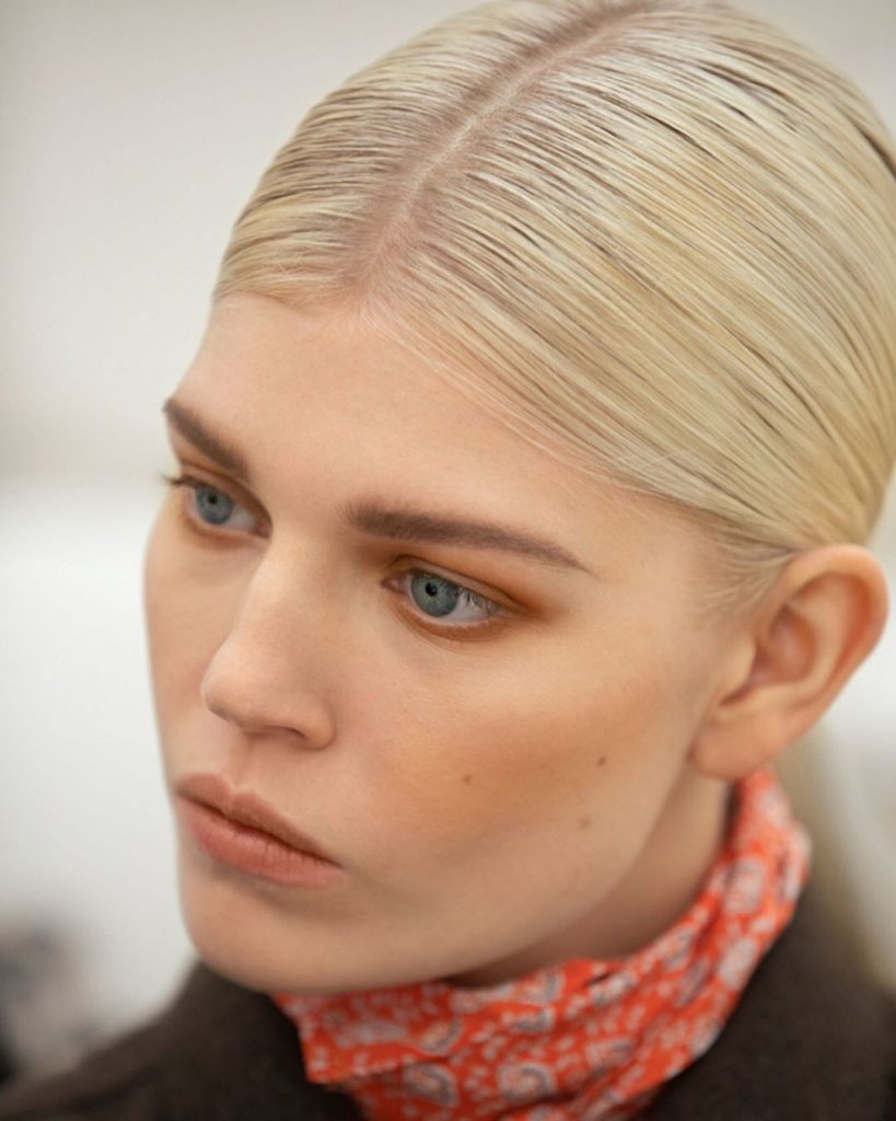 TRUCCO LABBRA SOTTILI, i rossetti e i segreti per applicarli