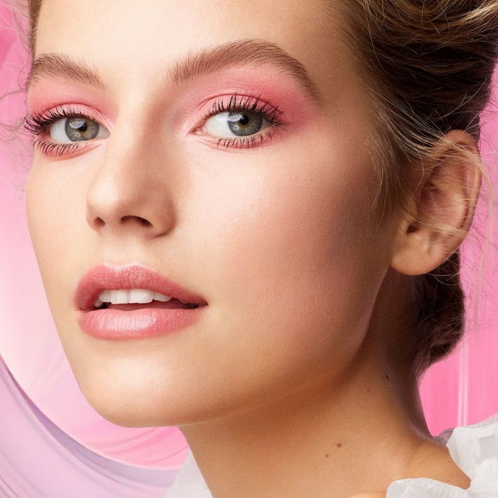 TRUCCO LABBRA SOTTILI, i rossetti e i segreti per applicarli