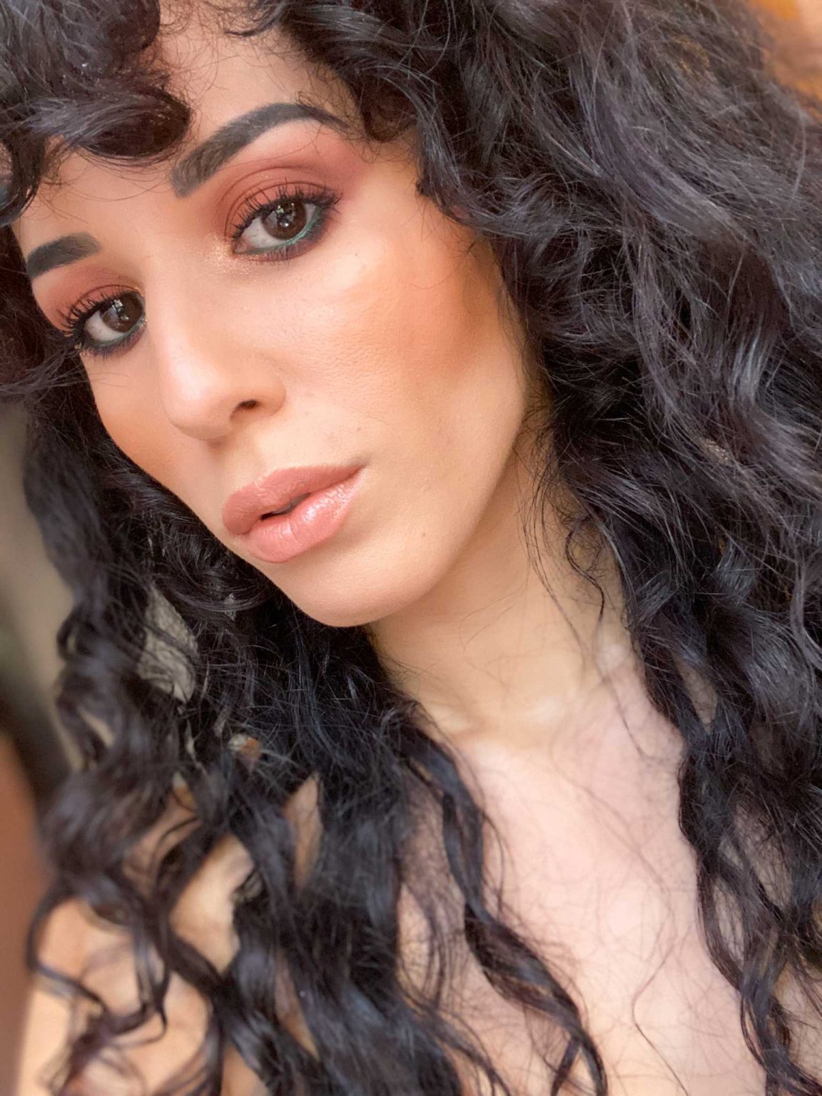 Recensione Huda Beauty Naughty Palette | Trucchi.tv