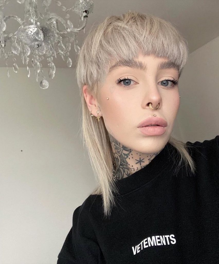 TAGLIO CAPELLl MULLET DONNA | Le varianti e a chi sta bene?