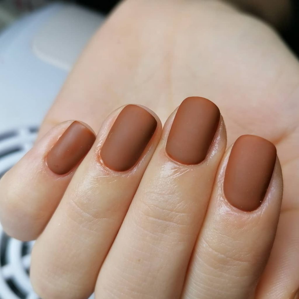 Choco nails, scopriamo la nail art color cioccolato | Trucchi.tv