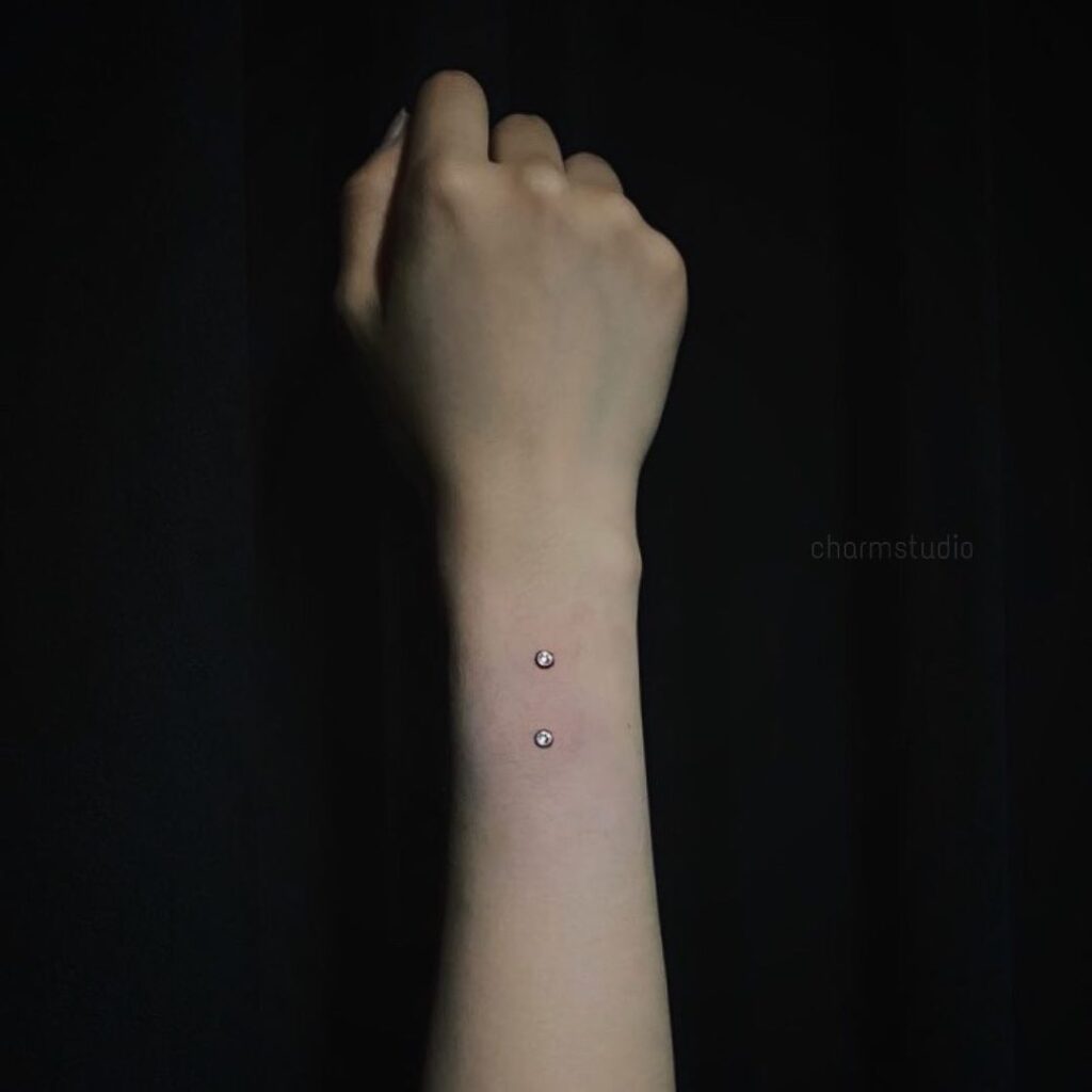 Tutto quello che c'è da sapere sul microdermal piercing | Trucchi.tv