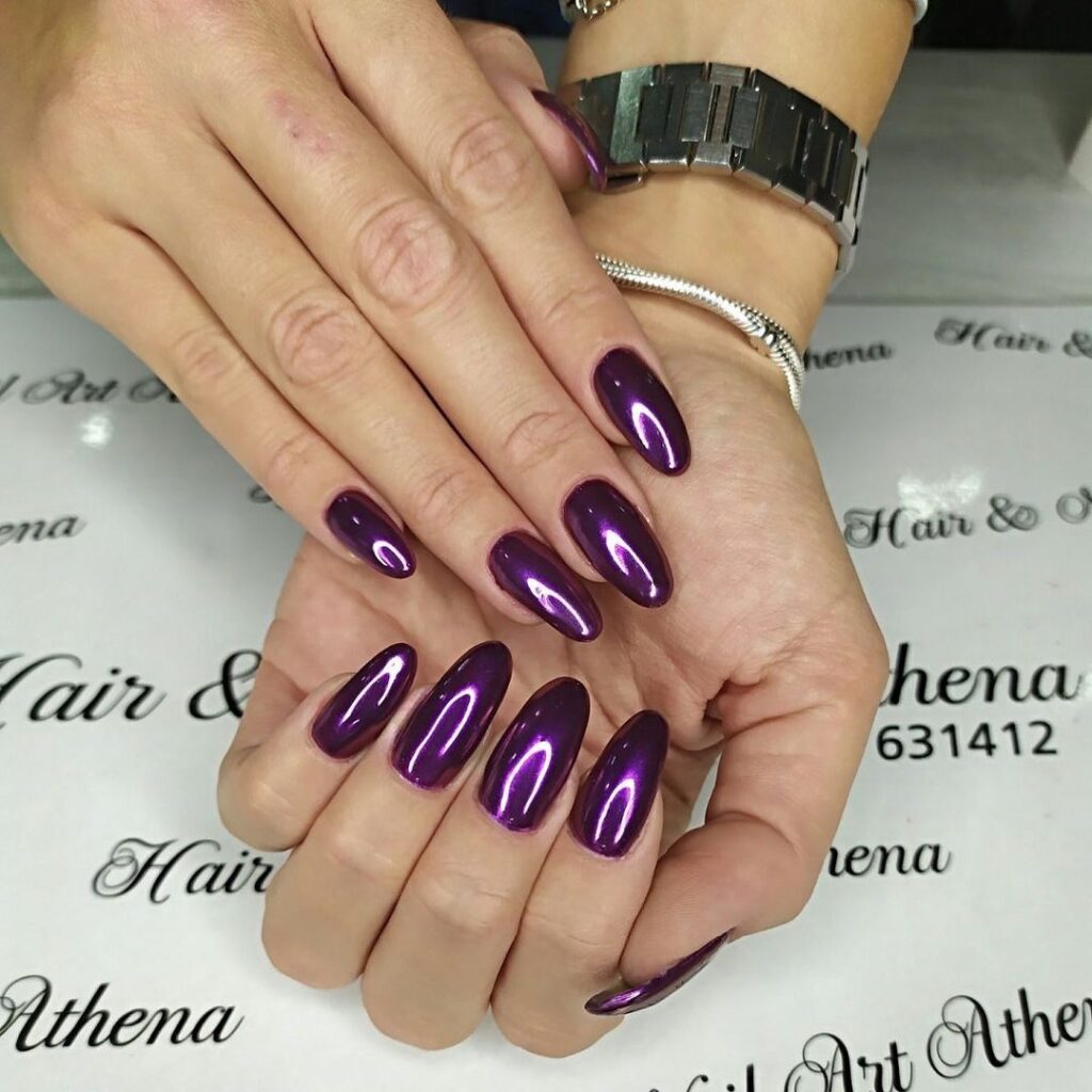 Mirrored nails, le unghie effetto specchio che spopolano sui social ...