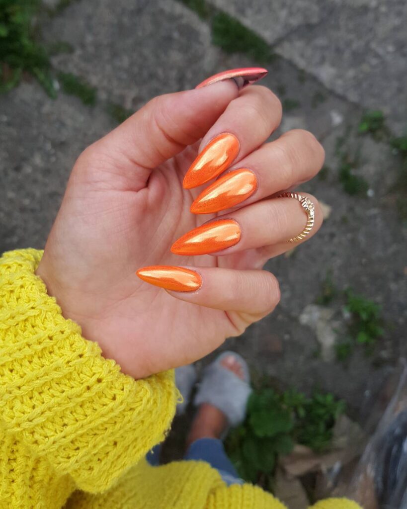 MIRRORED NAILS | Le unghie cromate effetto specchio trendy