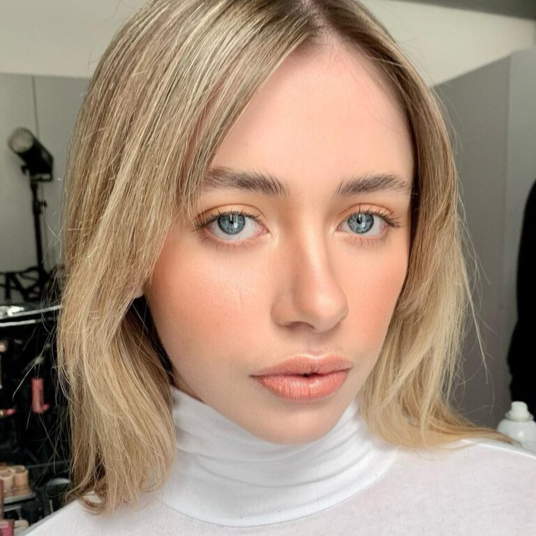 Tutti i segreti del trucco per pelle chiara e chiarissima | Trucchi.tv