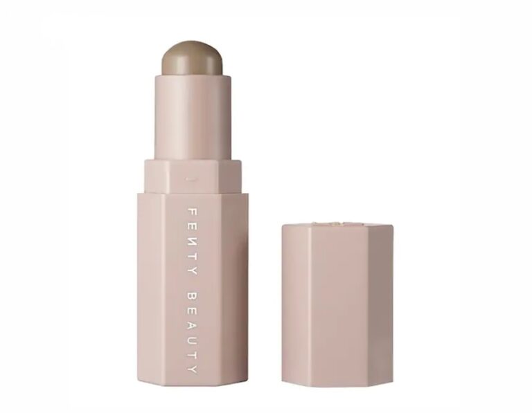 Bronzer in stick: come si usa e i prodotti migliori | Trucchi.tv