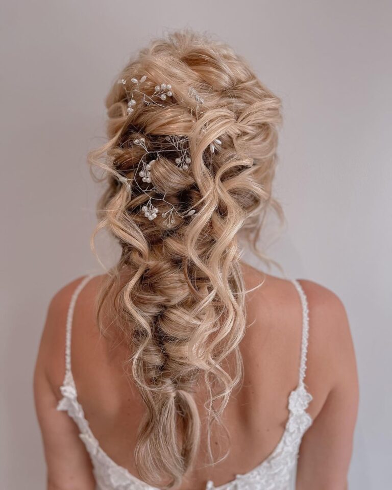 ACCONCIATURE DA SPOSA CON TRECCIA | Tante idee da copiare