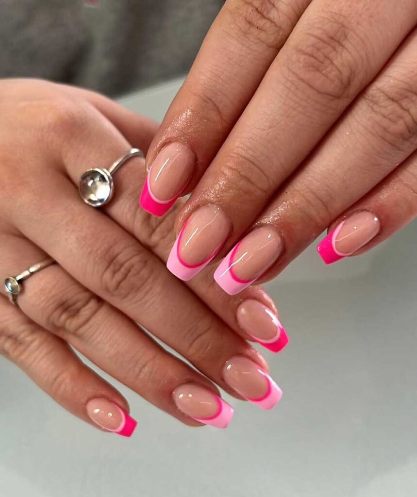 FRENCH MANICURE 2025 | Ecco le nuove varianti più TRENDY