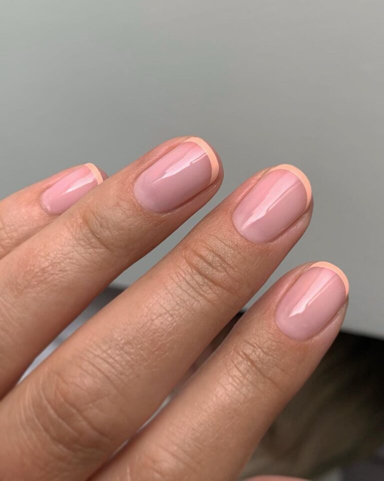 FRENCH MANICURE 2026 | Ecco le nuove varianti più TRENDY