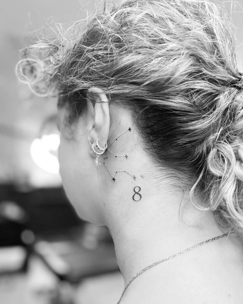 Tatuaggi dietro l'orecchio, idee originali e femminili | Trucchi.tv