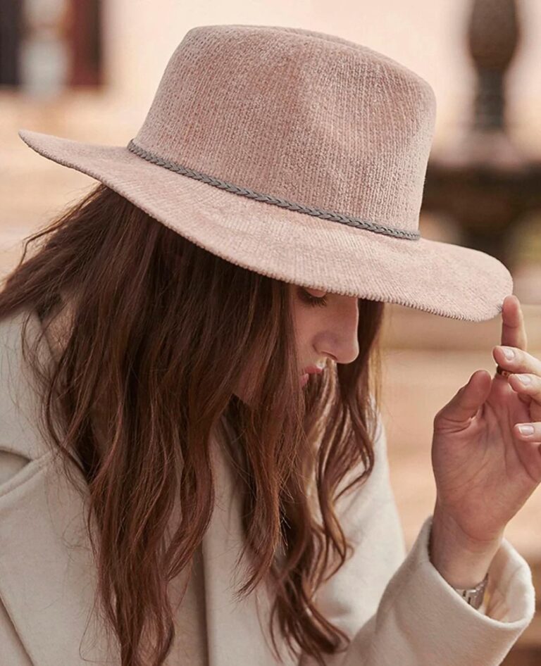 Tutte le acconciature con cappello da provare | Trucchi.tv