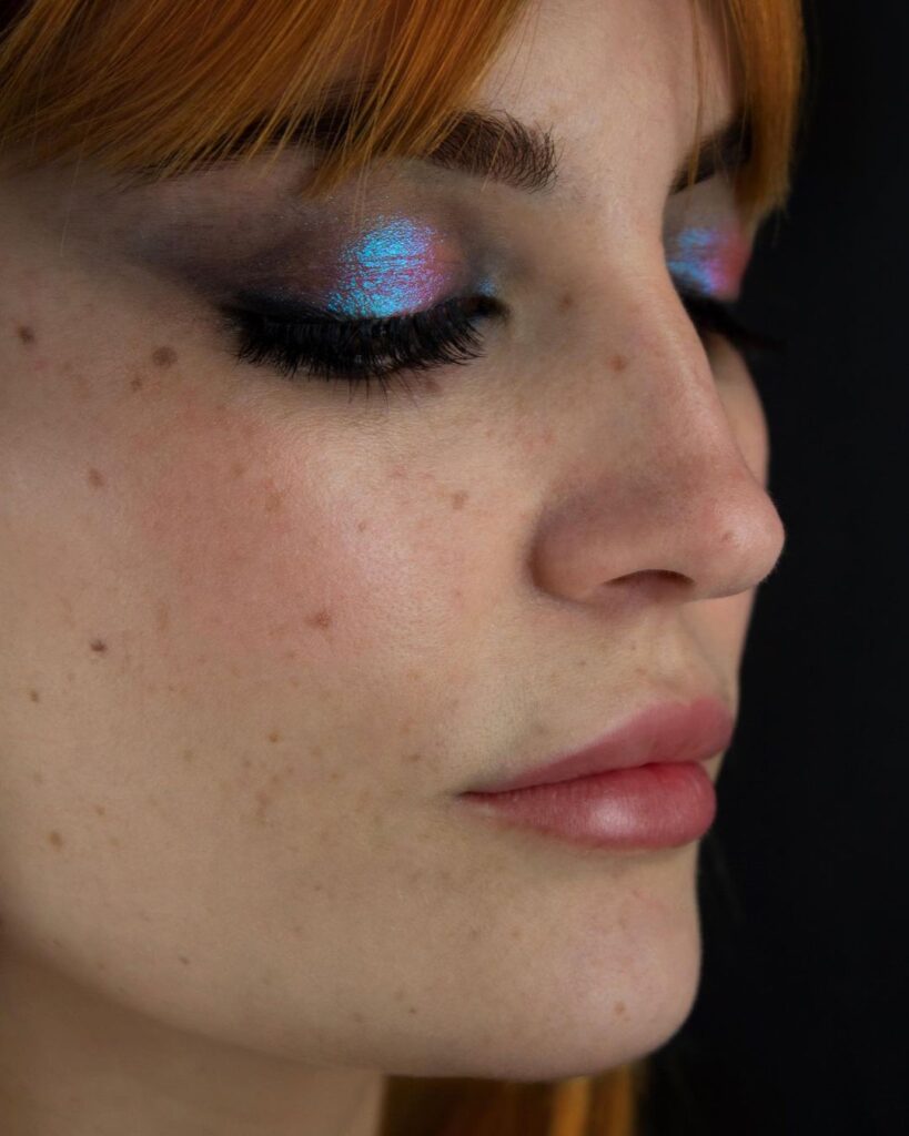 Trucco olografico: cos'è e come si realizza