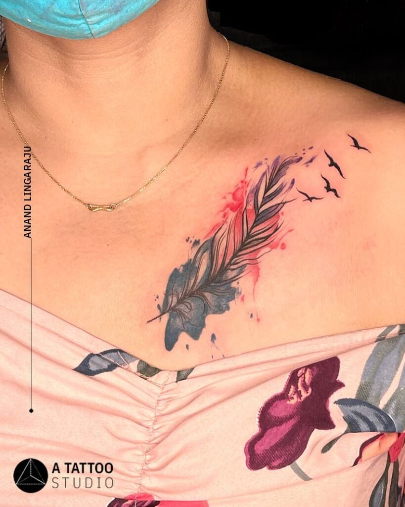 TATUAGGIO PIUMA | Il significato e i disegni più belli