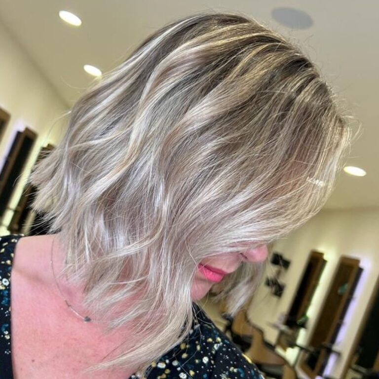 Balayage biondo freddo, a chi sta bene e cosa sapere | Trucchi.tv