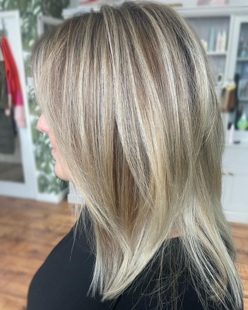 CAPELLI BIONDO CENERE | A chi stanno bene e consigli