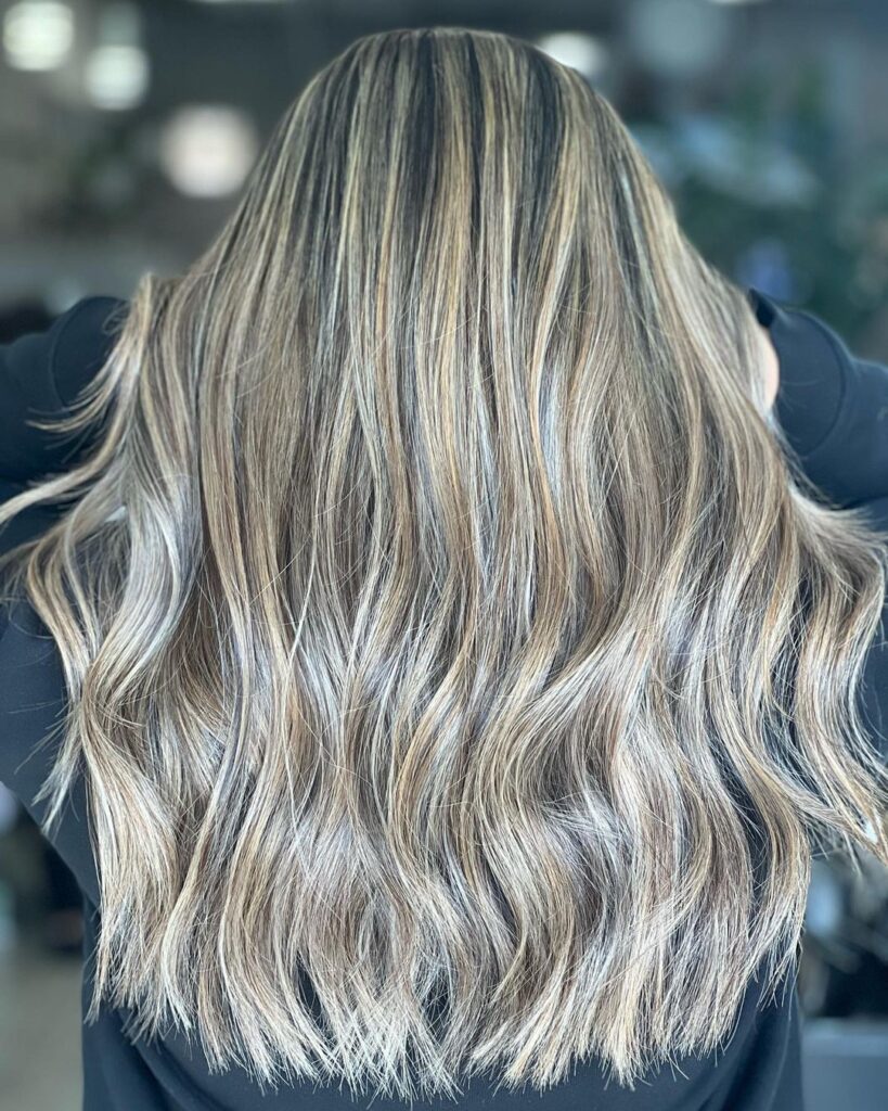 CAPELLI BIONDO CENERE | A chi stanno bene e consigli