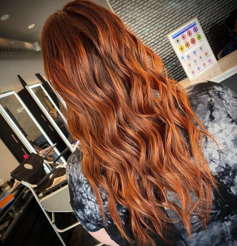 Balayage rame, idee e sfumature più belle da provare nel 2023 | Trucchi.tv