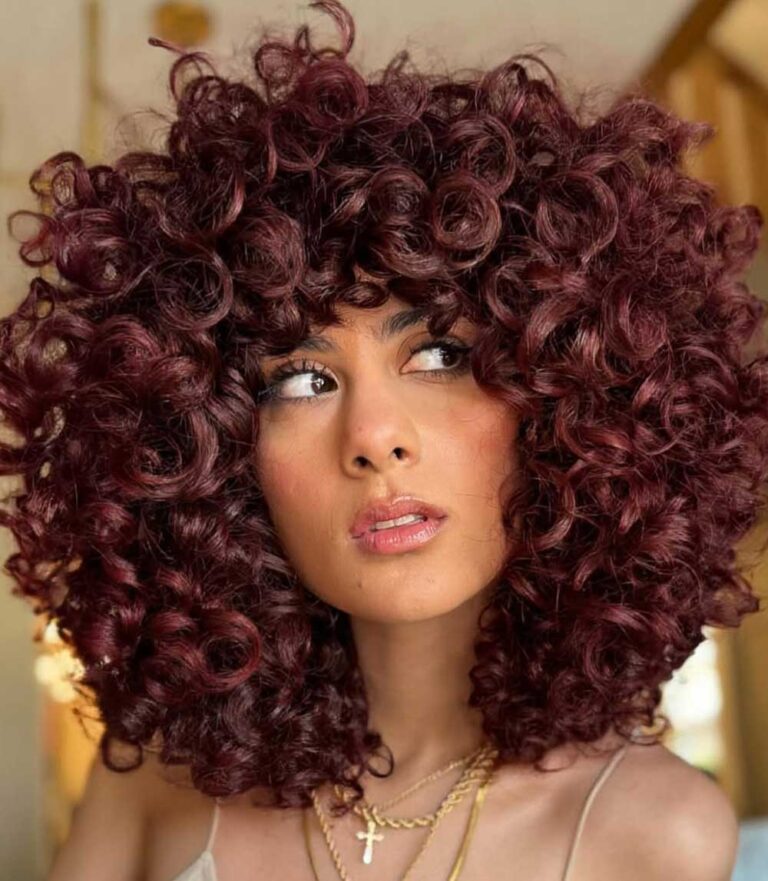 CAPELLI RICCI LUNGHI | Tagli, colori e consigli utili