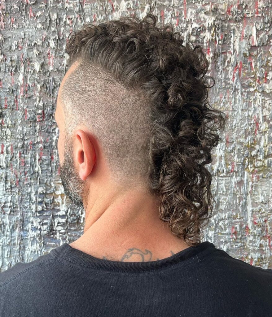 CAPELLI RICCI UOMO | I tagli migliori per valorizzarli