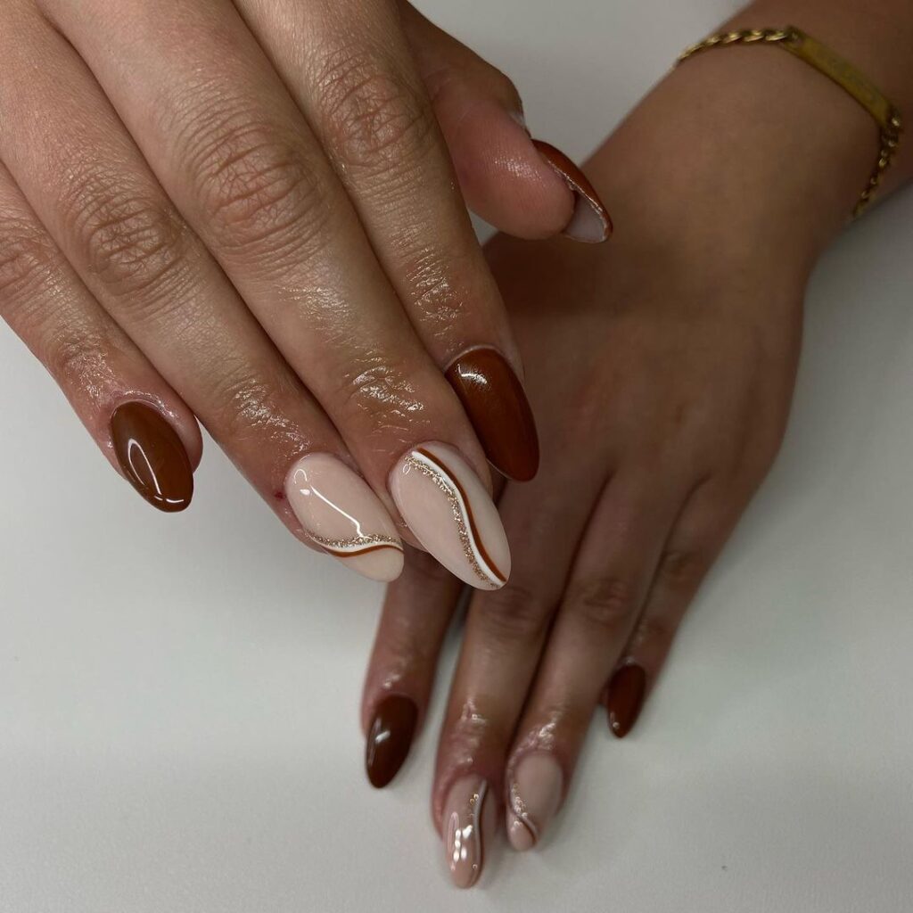 UNGHIE MARRONI, idee dal color cappuccino al cioccolato