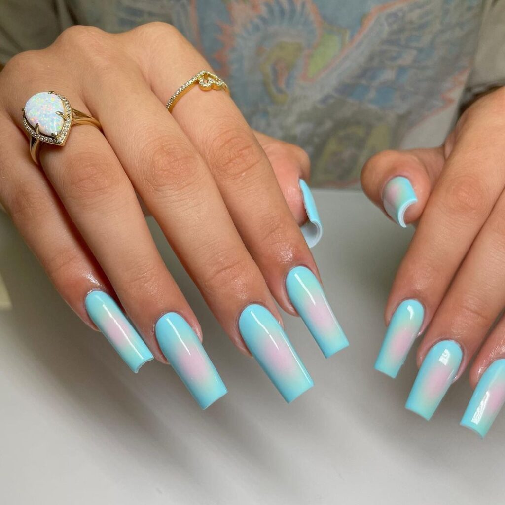 UNGHIE QUADRATE | Ecco come farle e le idee più belle