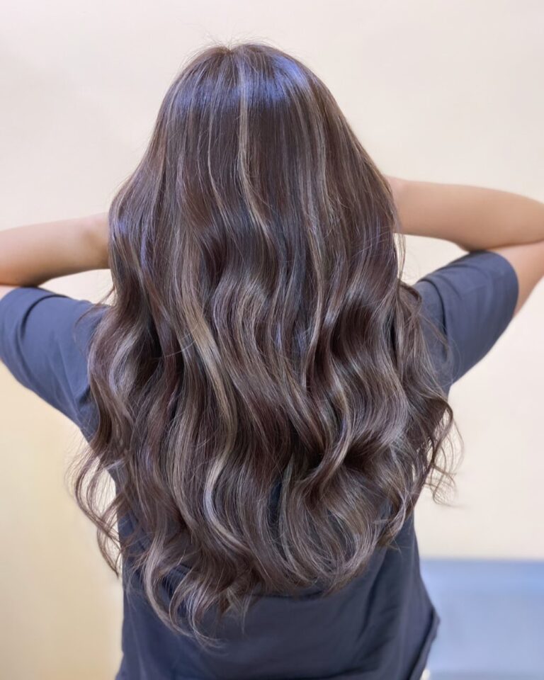 CAPELLI CASTANO CENERE | Le tonalità in base al proprio viso