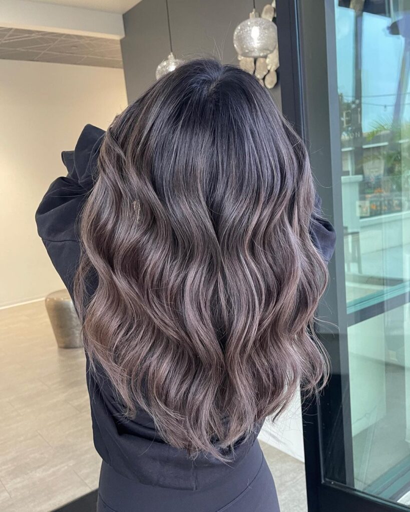 CAPELLI CASTANO CENERE | Le tonalità in base al proprio viso