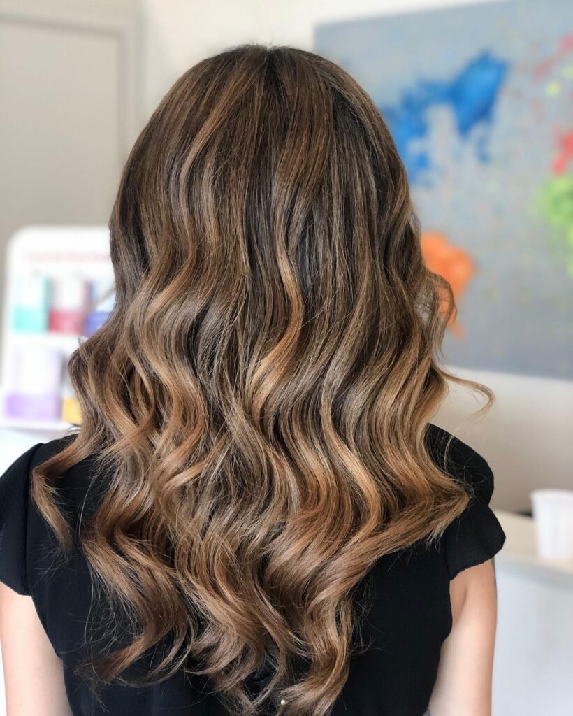 COLPI DI SOLE | Segreti e tecniche per una chioma luminosa