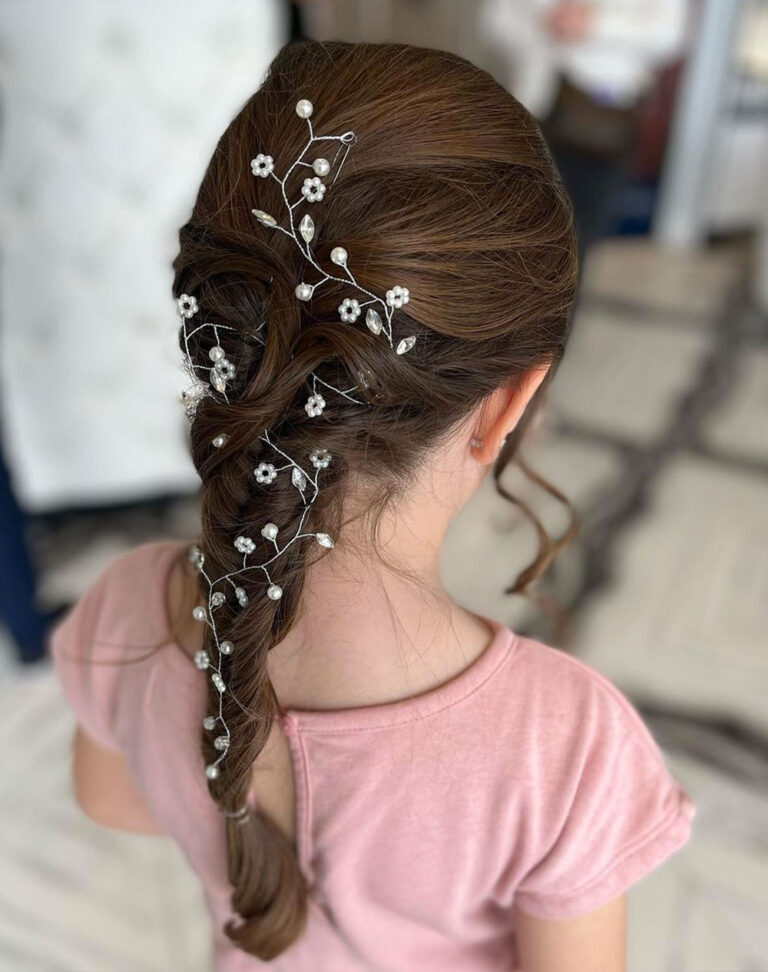 ACCONCIATURE PER LA COMUNIONE | Idee semplici ed eleganti