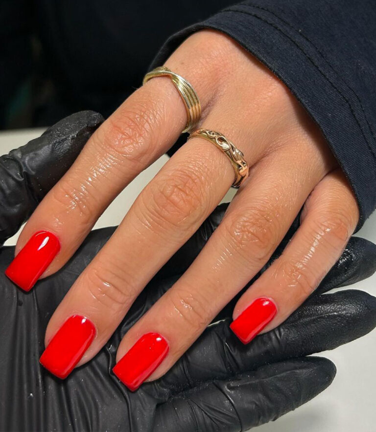 UNGHIE ROSSE ESTIVE | Le idee e le tendenze da copiare