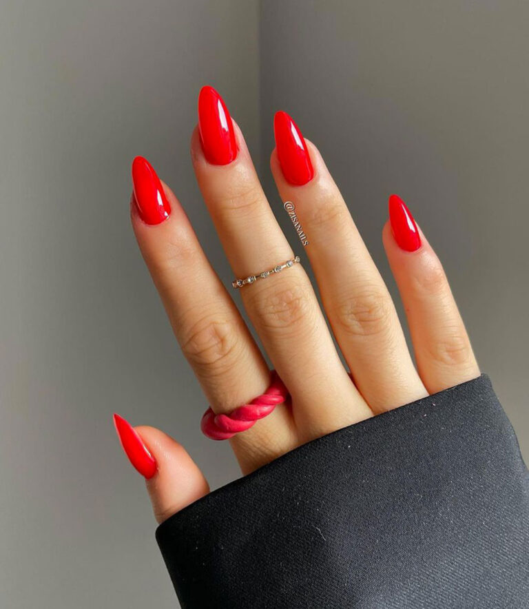 UNGHIE ROSSE ESTIVE | Le idee e le tendenze da copiare