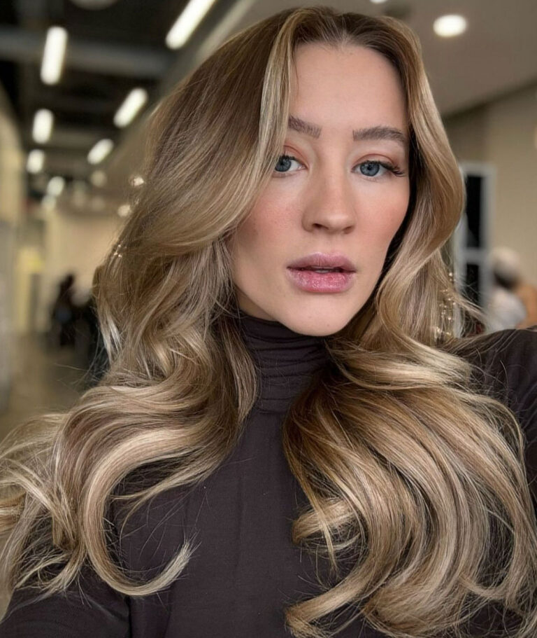 BIONDO SCURO Tonalità e consigli da chiedere al parrucchiere