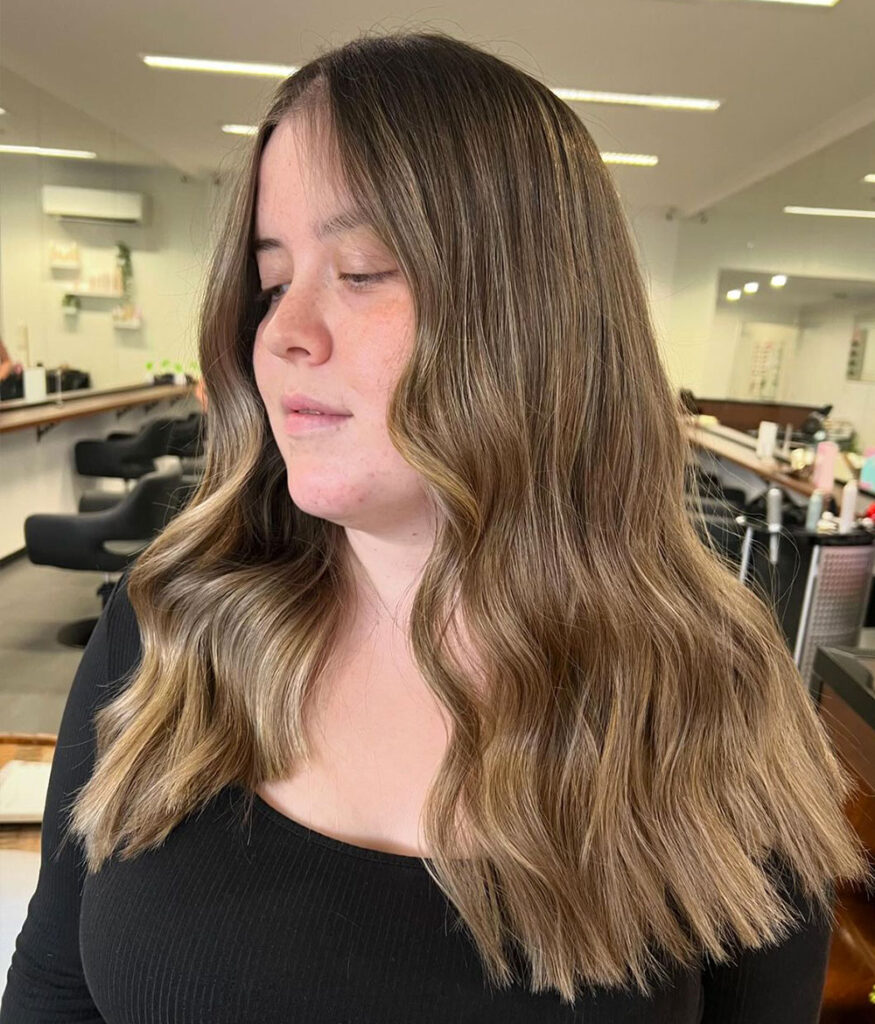 BIONDO SCURO Tonalità e consigli da chiedere al parrucchiere