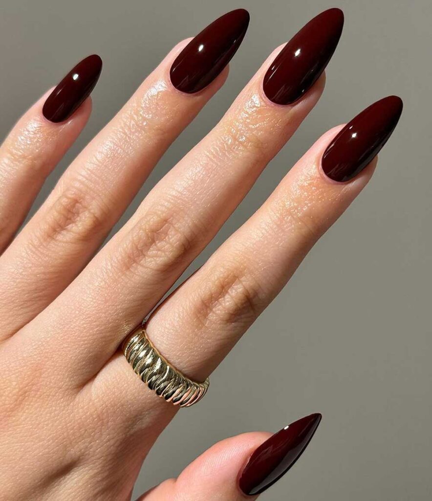 UNGHIE BORDEAUX | Ecco le idee perfette per ogni stagione