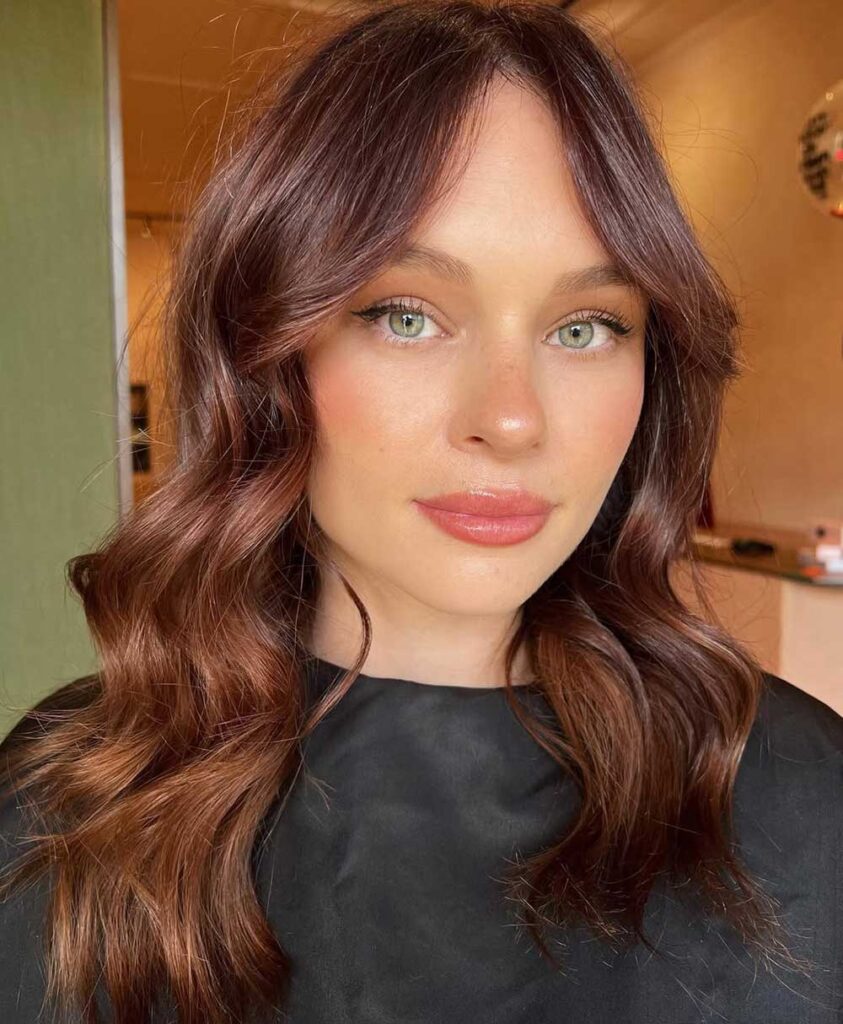 CAPELLI MOGANO | Quale tonalità chiedere al parrucchiere